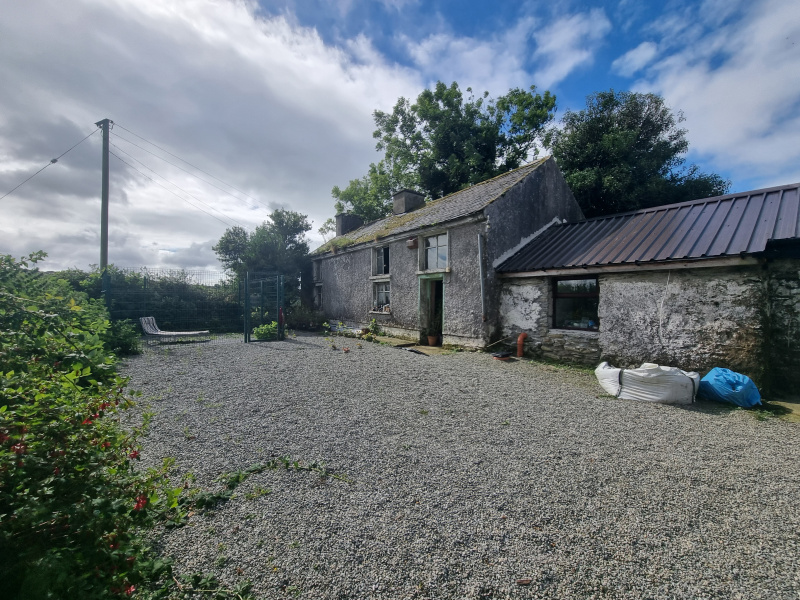 Irish Rural Homes - Selling property both in the London housing market ...