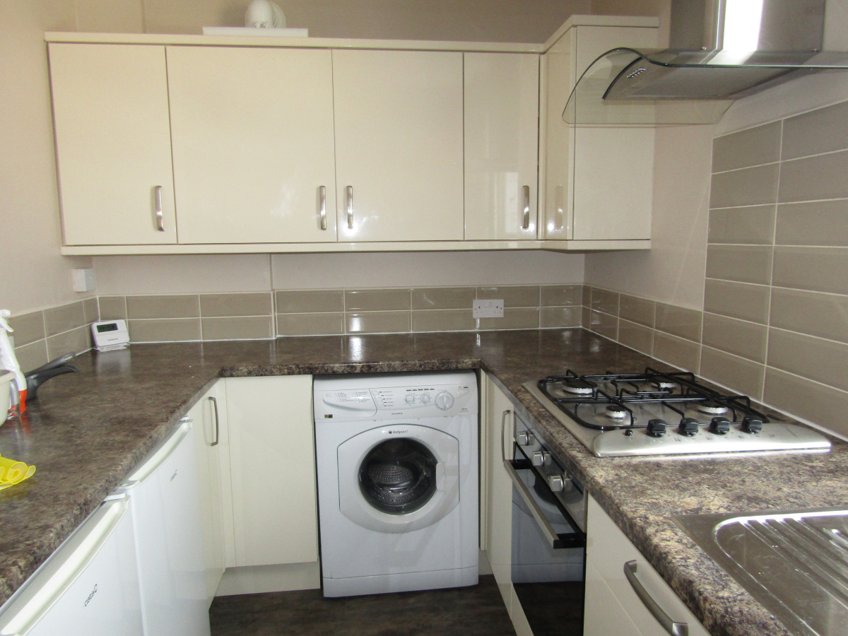 83 Bispham Road, Bispham, Blackpool, Lancashire, FY2 0NR – Lindel ...