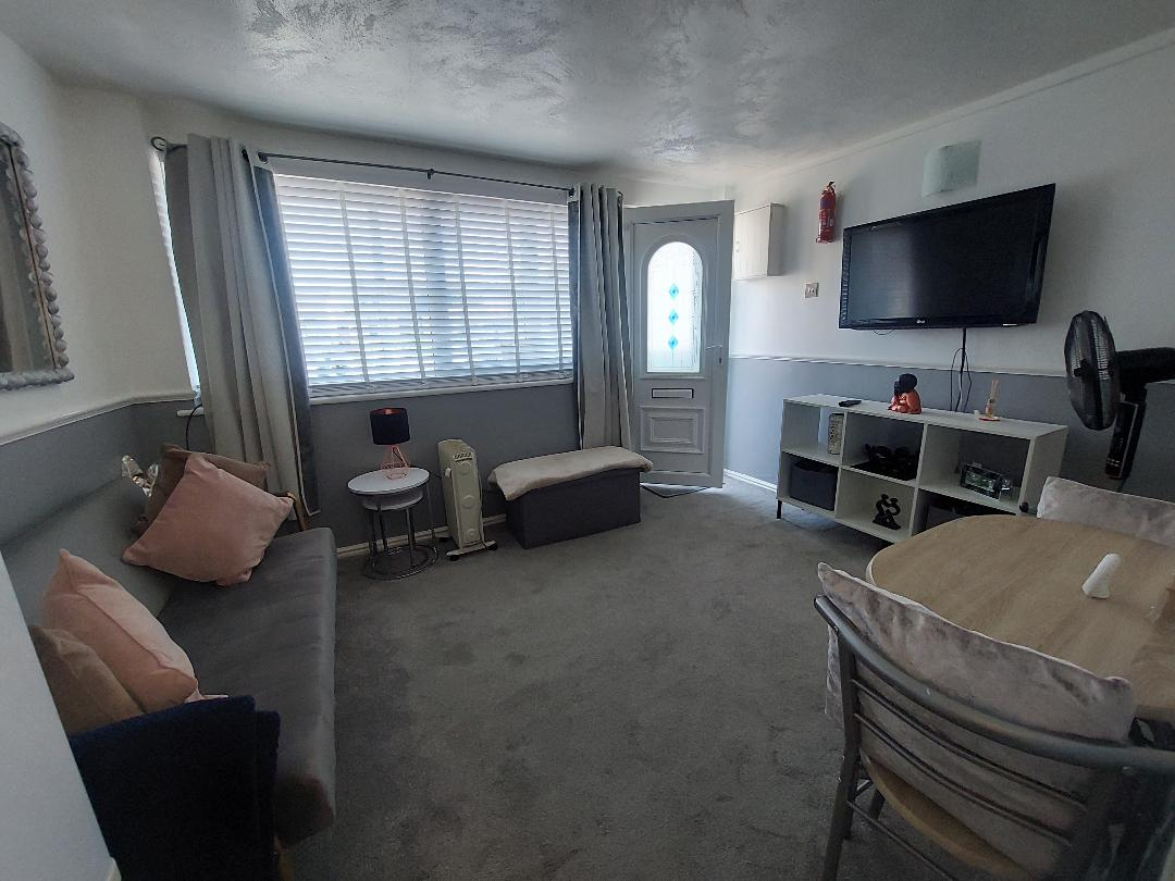 Flat 5, Cliff Court, Cliff Place, Bispham, Blackpool, FY2 9JL – Lindel ...